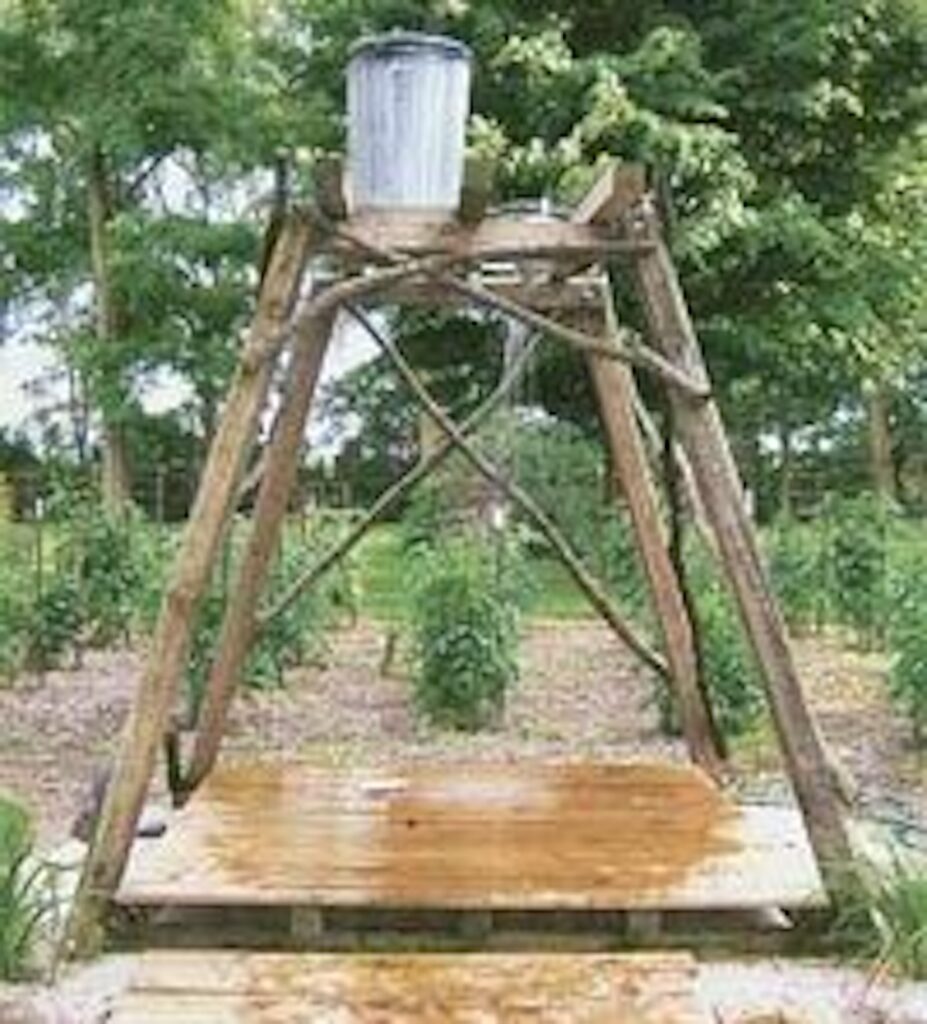 Build Your Own Outdoor Solar Shower for Pennies - Countryside